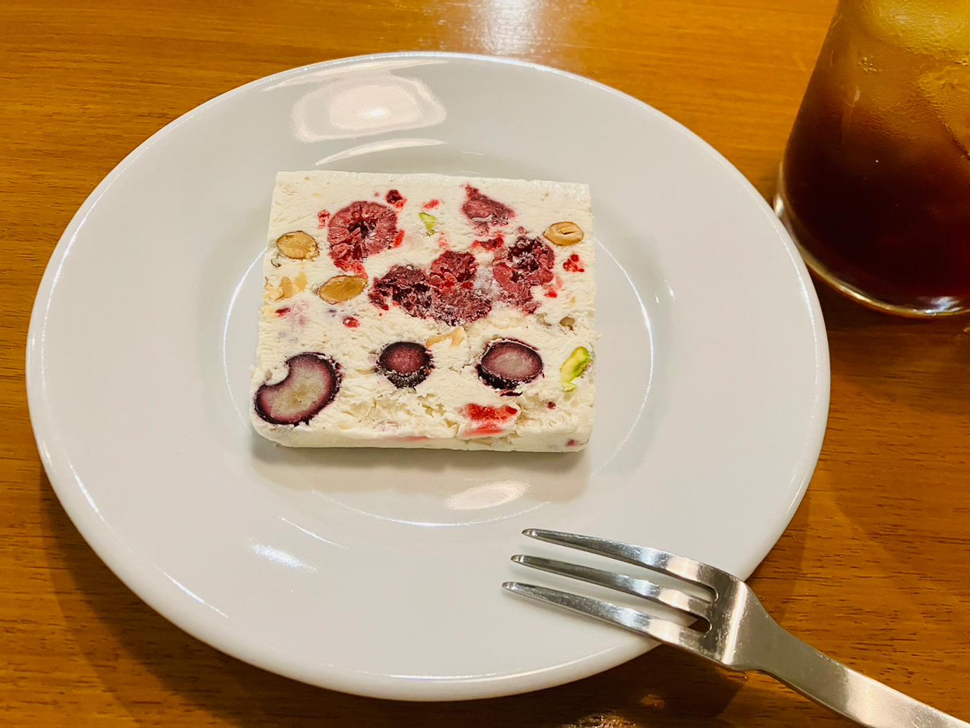 MOLLIS(モリス)でカッサータを頂く。2023年2月下通地下にオープンした隠れ家的なカフェ【中央区下通】 | くまもとオンライン